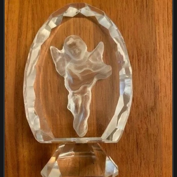 Art | New Glass Crystal Figurines Angel Big Size | Poshmark